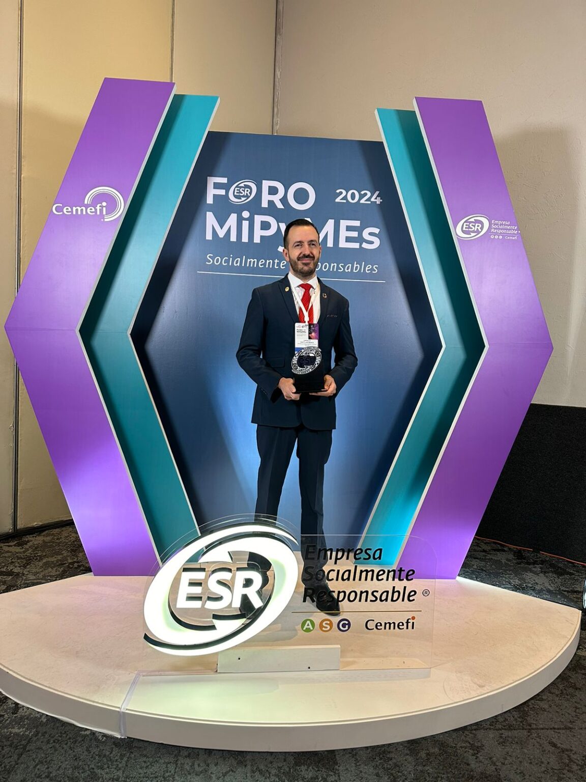 CSR Consulting: Reconocidos con el Distintivo ESR por Cuarto Año Consecutivo - CSR Consulting